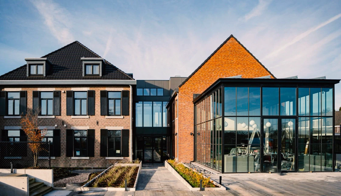 Flow Restaurant - Culinaire Sfeer aan de Maas