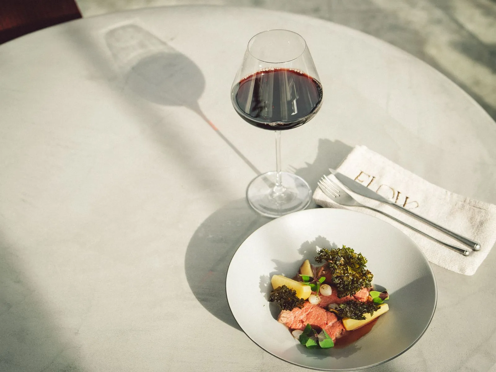 Flow Restaurant Lanaken — Seizoensmenu, Terras & Events